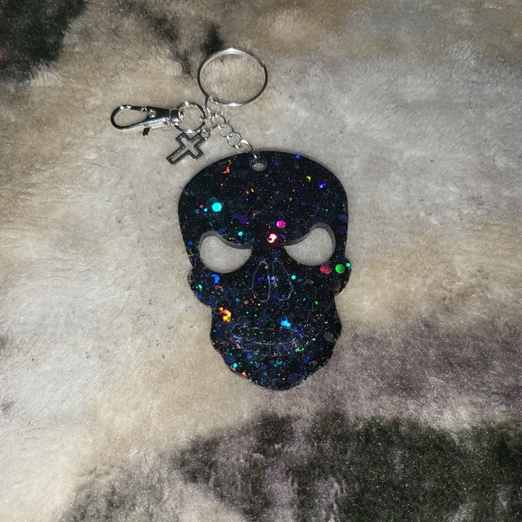 Handmade | Accessories | Holographic Black Glitter Skull Keychain ...